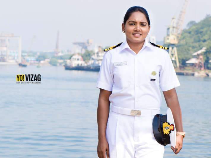 Indian Navy lady officers including Vizag girl Swathi start World Sail tour