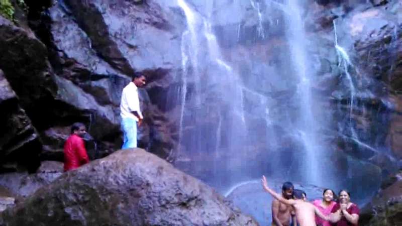 Travel hotspots for an exciting dip and trip in waterfall at 3 places ...