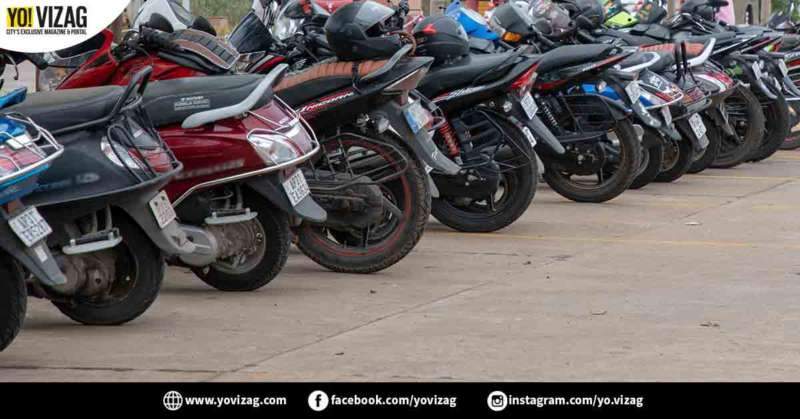 Visakhapatnam police nab bike robbery gang, recover 130 bikes