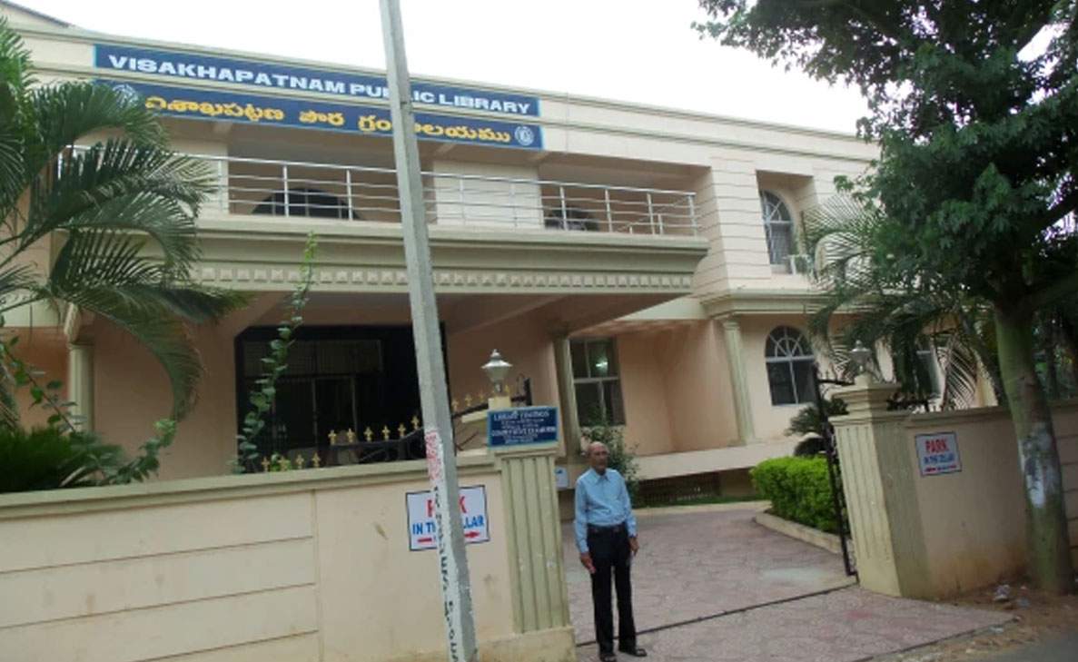 6 libraries of Vizag which are perfect for the book-lovers in the city