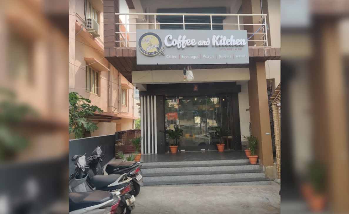 Visit these 8 resto cafes at Seethammadhara in Vizag for a good time