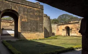 Travel to the age of kings at these historical forts in South India