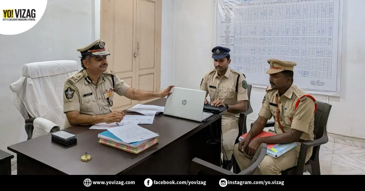 Vizag Police Commissioner inspects the New Port Police Station